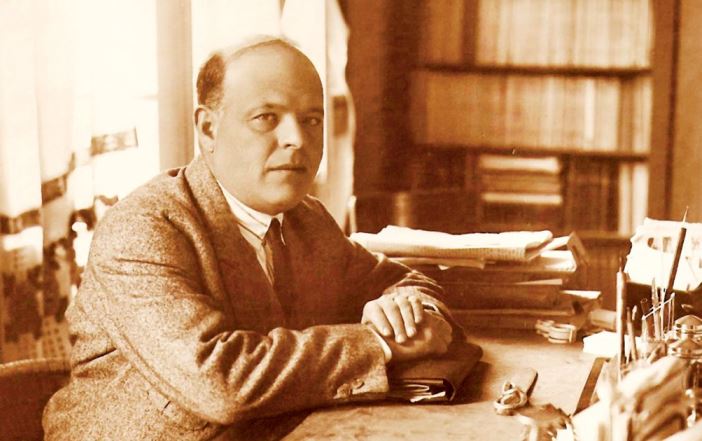 Hayim Nahman Bialik—the National Jewish poet who spent his childhood in ...